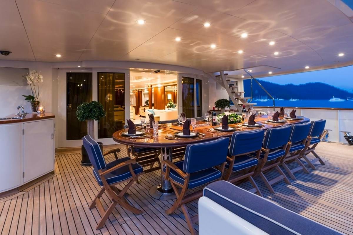 Yacht OLYMPUS, Feadship | CHARTERWORLD Luxury Superyacht Charters